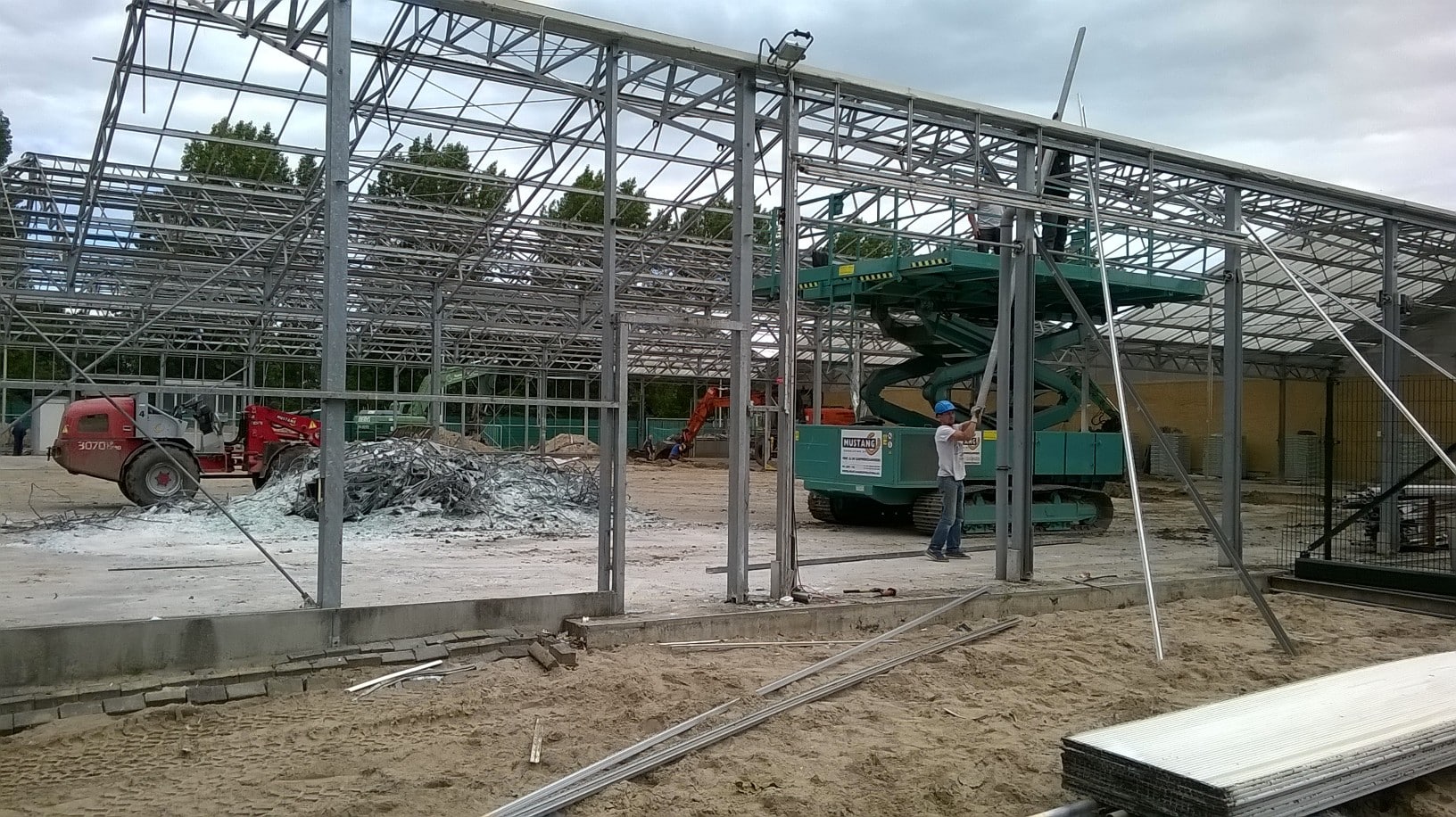 KFC gaat zich vestigen op het terrein bij Ranzijn tuin & dier Almere ...